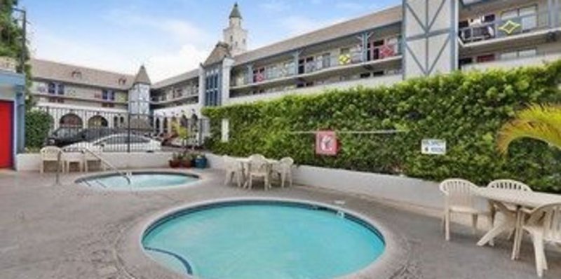 Castle Inn And Suites vacation deals - Lowest Prices, Promotions ...