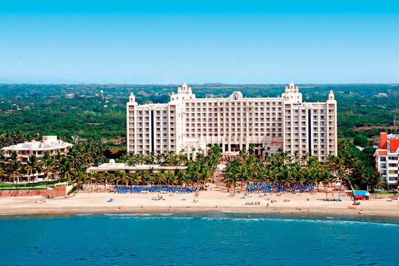 Riu Vallarta Cheap Vacations Packages | Red Tag Vacations Riu Vallarta Cheap Vacations Packages | Red Tag Vacations
