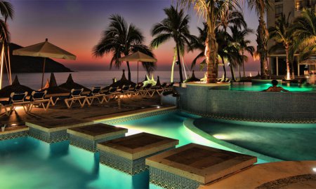 Pacific Palace Beach Tower - Lowest Prices, Promotions, Reviews, Last ...